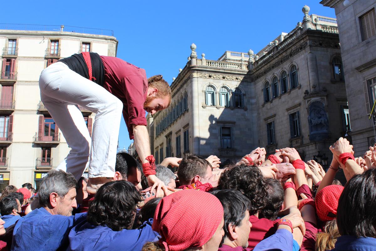 Conoce los Castellers de Cataluña y Baleares