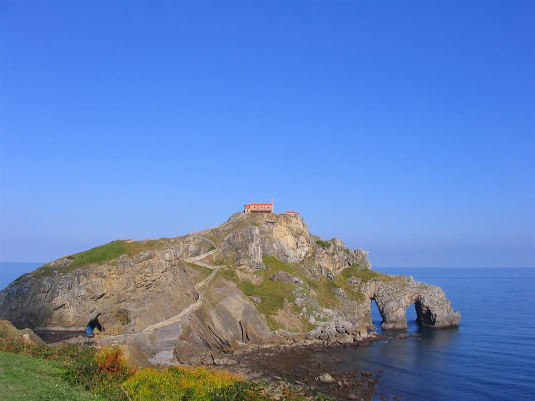 Take five on five Spanish isles