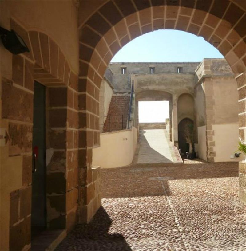A visit to a fortified castle in Almería